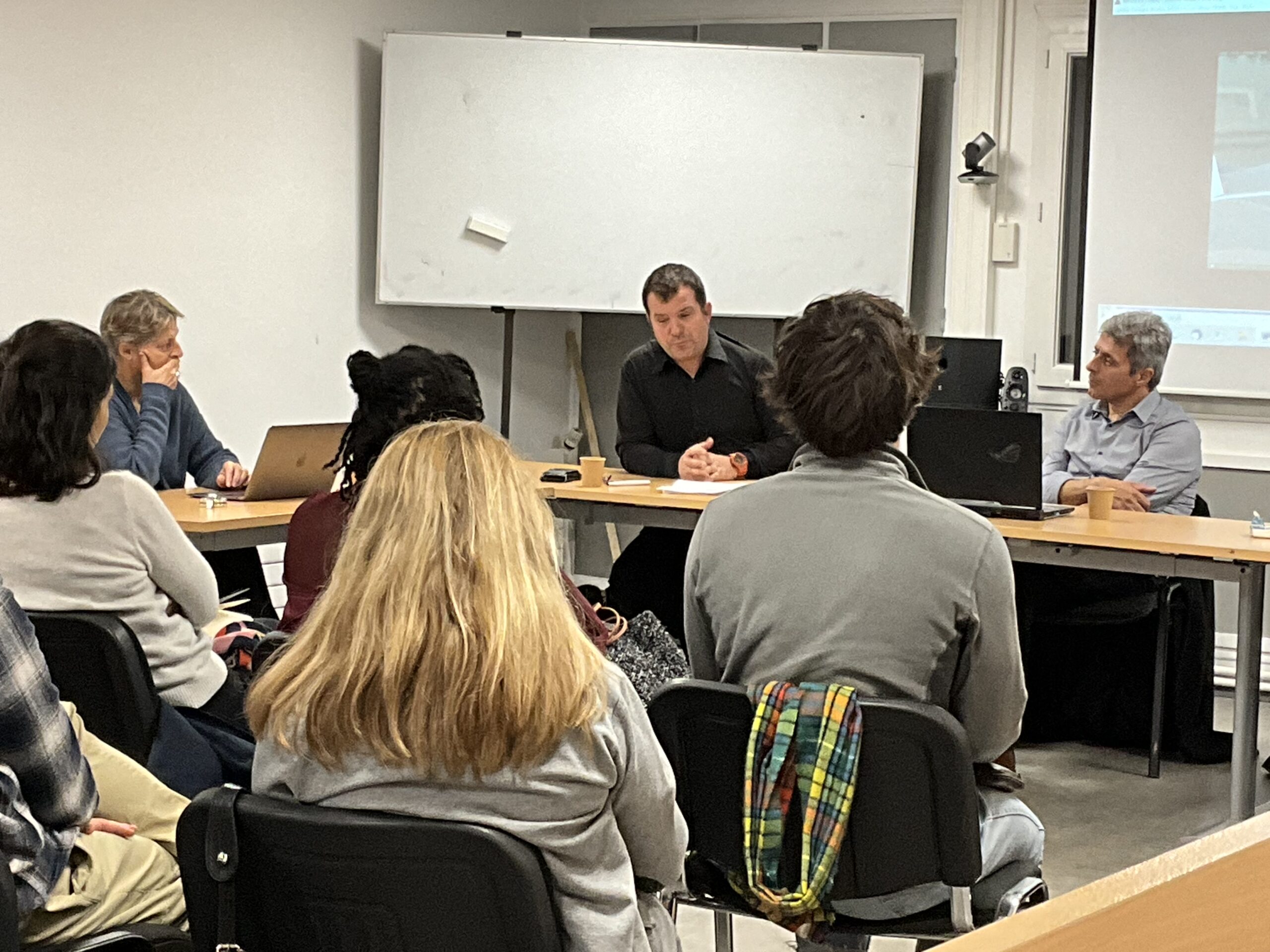 Table Ronde : Technologies et Ressources Humaines : quels enjeux ...